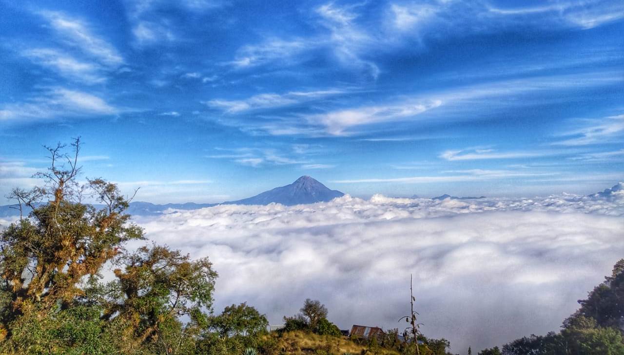Un ritual para ver a un testigo del tiempo, el volcan Tacana